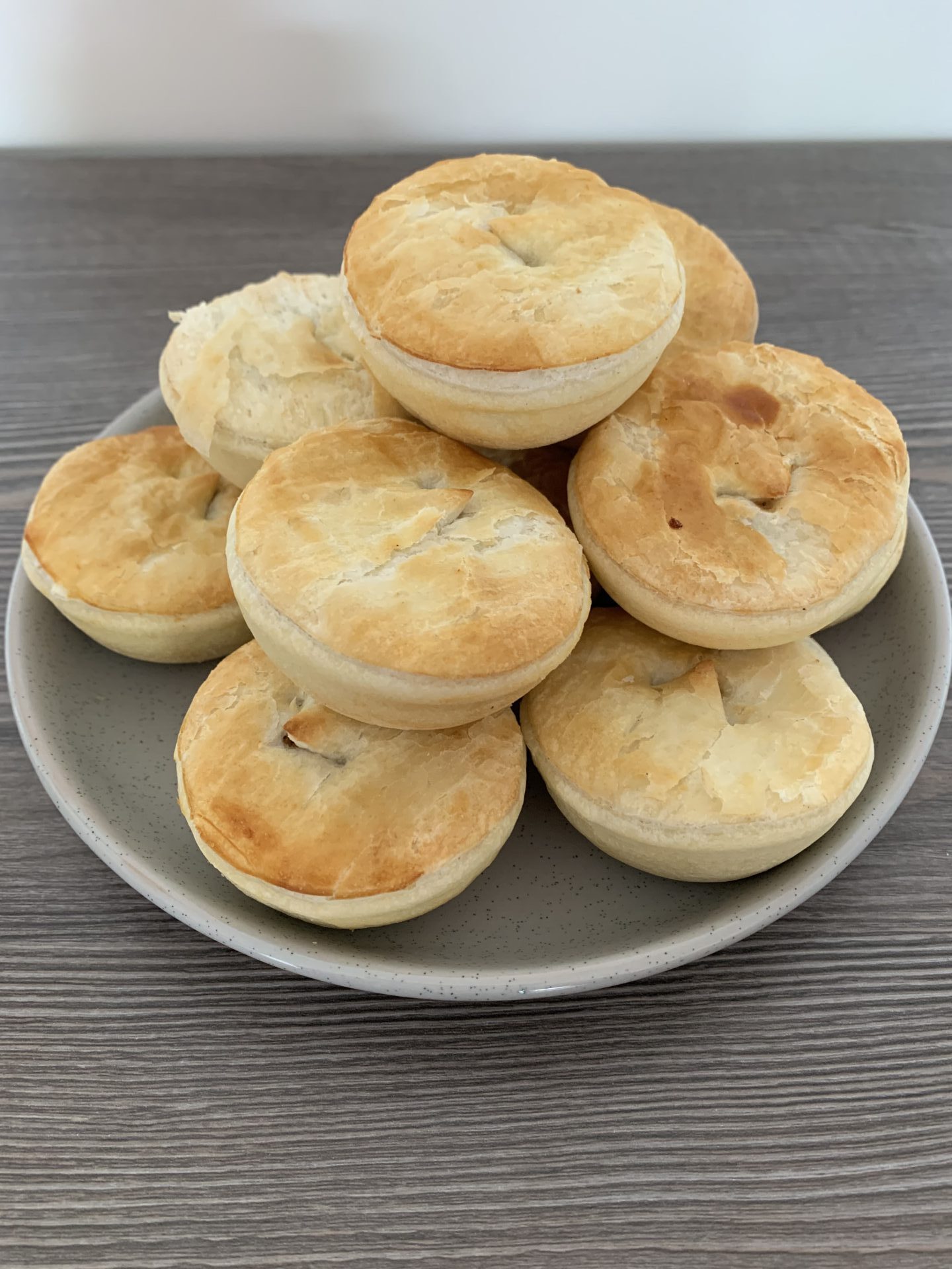 PIE PARTY (40X60G) # TBW20 OUTBACK PIES - Superior Foods - Superior Foods